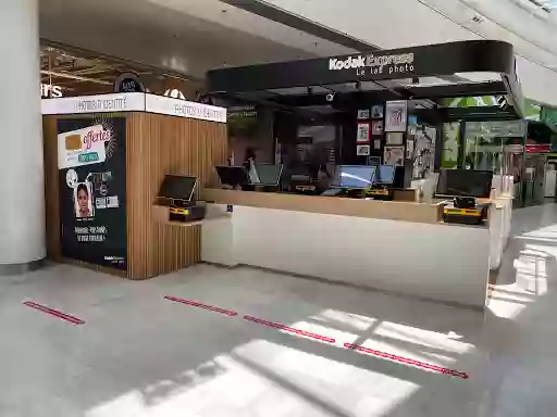 KODAK EXPRESS LE LAB PHOTO, Lieusaint France - Magasin d'électronique ...